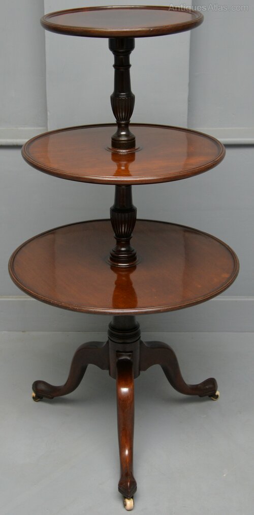 Georgia Three Tier Dumb Waiter Side Table as510a756 - Antiques Atlas