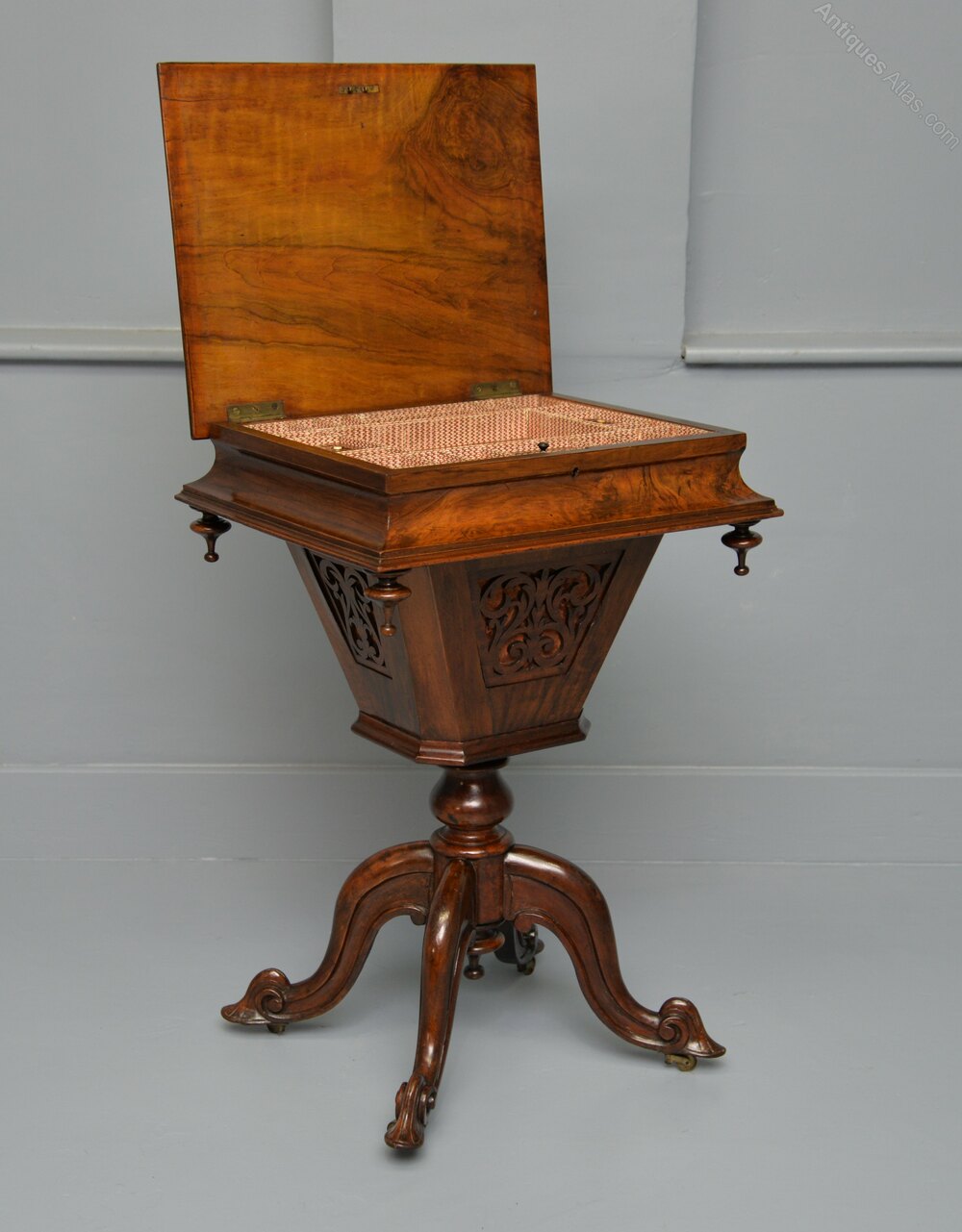 Victorian Burr-Walnut Sewing Work Table as510a780 - Antiques Atlas