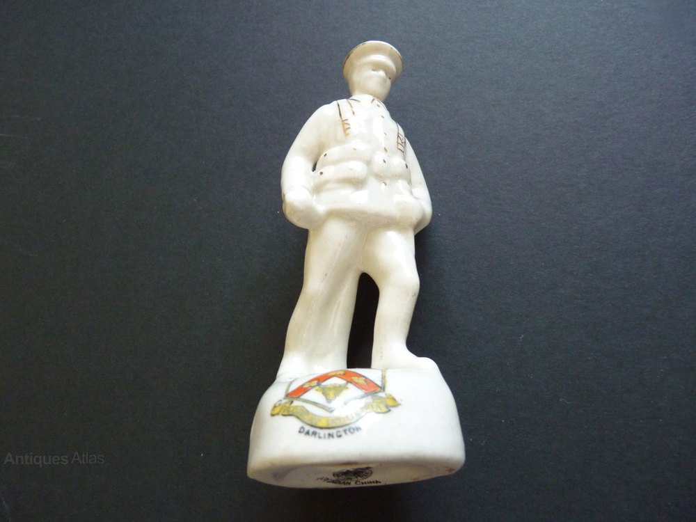 Antiques Atlas - Crested Ware Soldier.