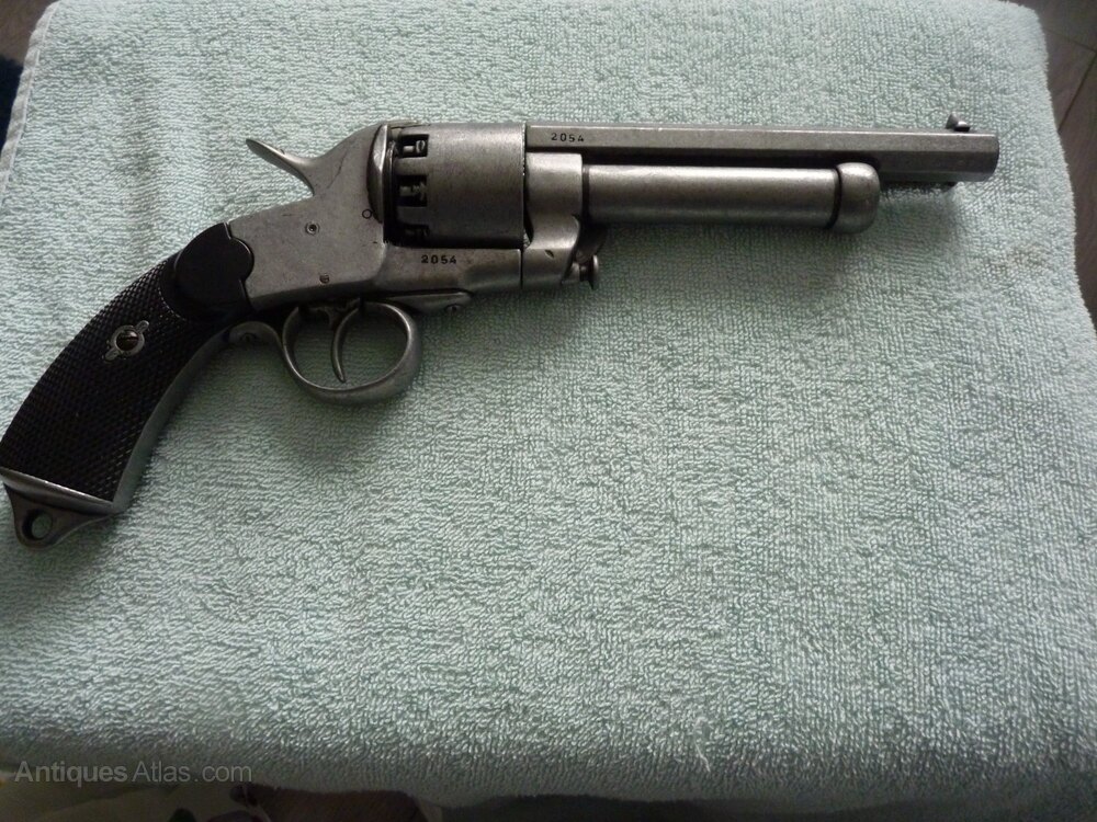 Antiques Atlas - A Full Size Denix Replica Revolver.