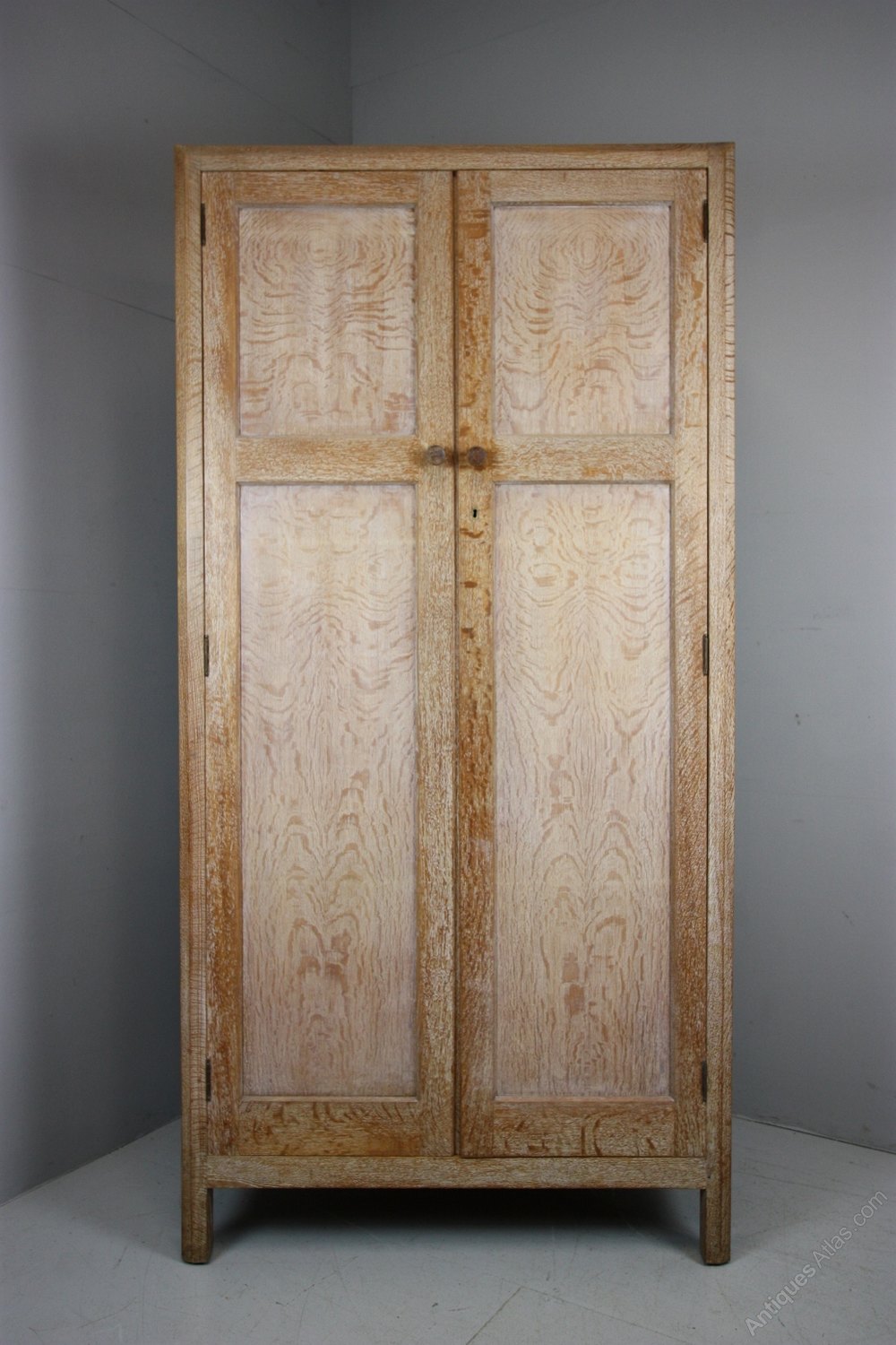 1920's Heals Oak Double Wardrobe. - Antiques Atlas