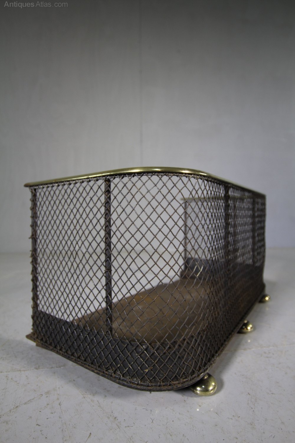 Antiques Atlas - English 19th Century Antique Fire Guard.