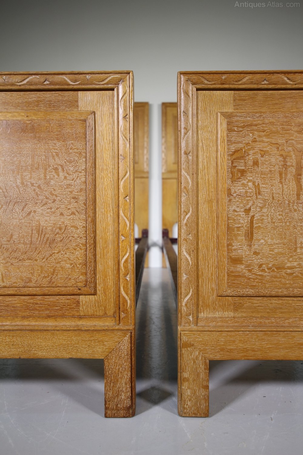 Pair Of Antique Oak Single Beds By Heals Of London - Antiques Atlas