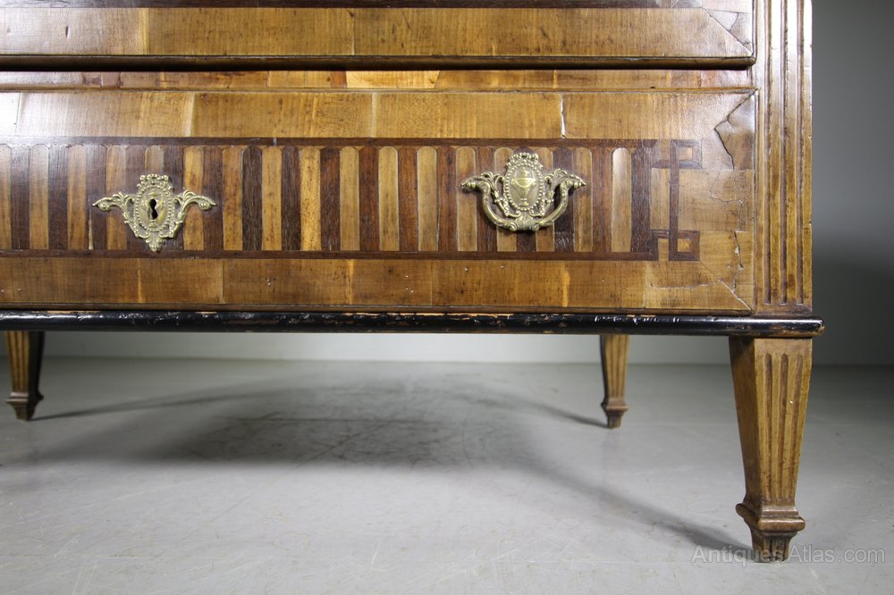 Wonderful 19th C Antique Commode Chest Of Drawers - Antiques Atlas
