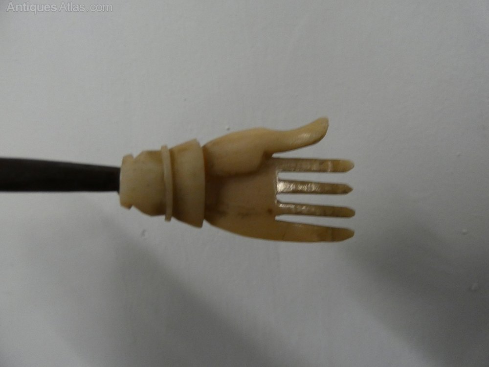 Antiques Atlas - 19th Century Back Scratcher as789a2097