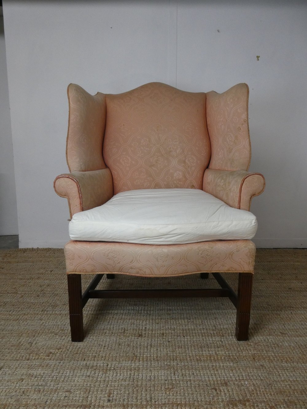 Large Georgian Style Wing Chair - Antiques Atlas