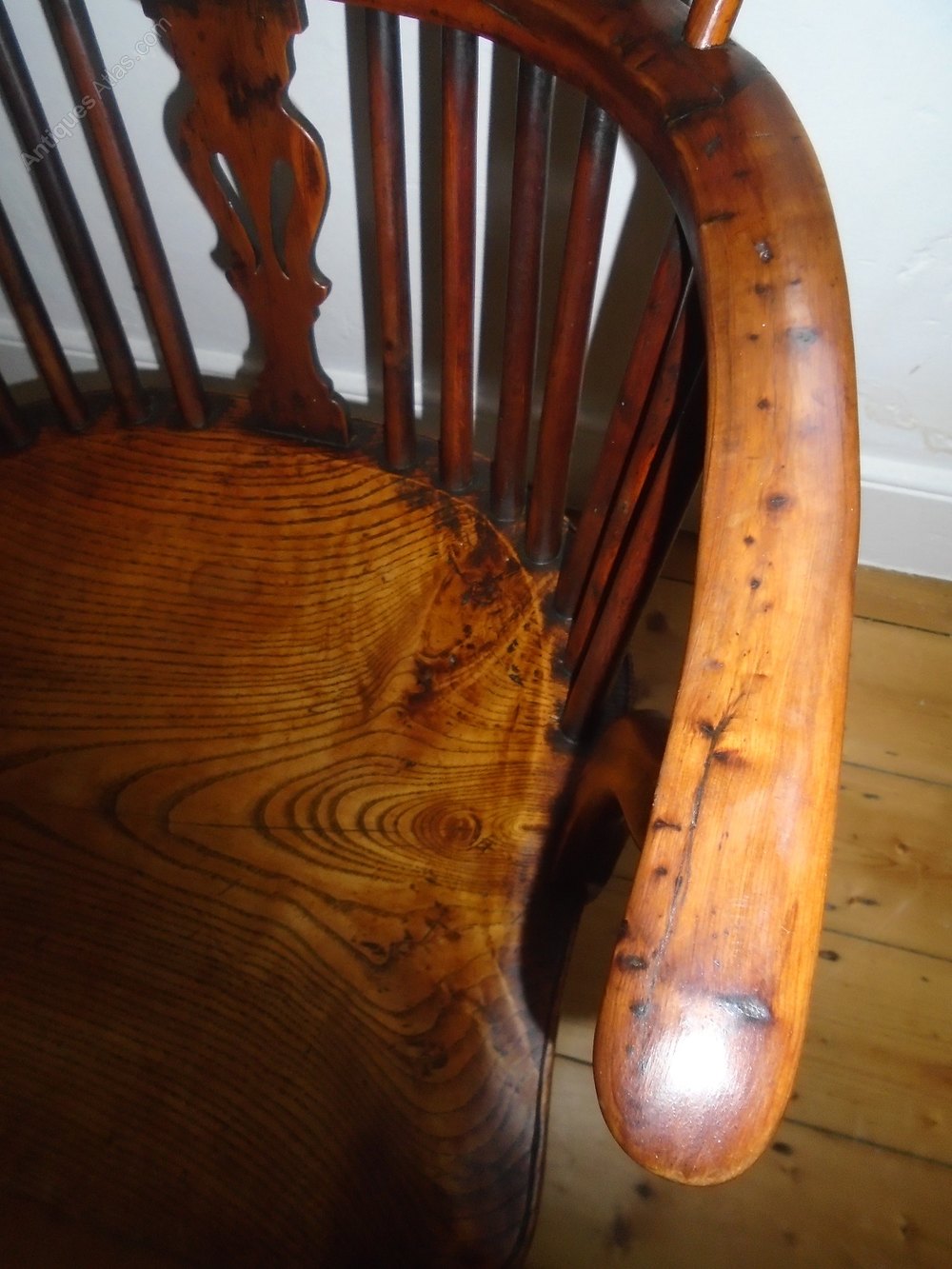 Pair Regency Yew Windsor Chairs - Antiques Atlas
