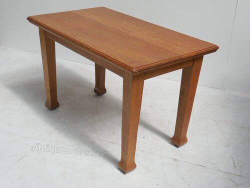 Small 1920s Solid Oak Table as789a2487 - Antiques Atlas