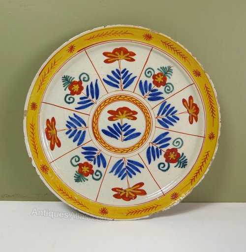 Antiques Atlas - 18th C Delft Polychrome Plate