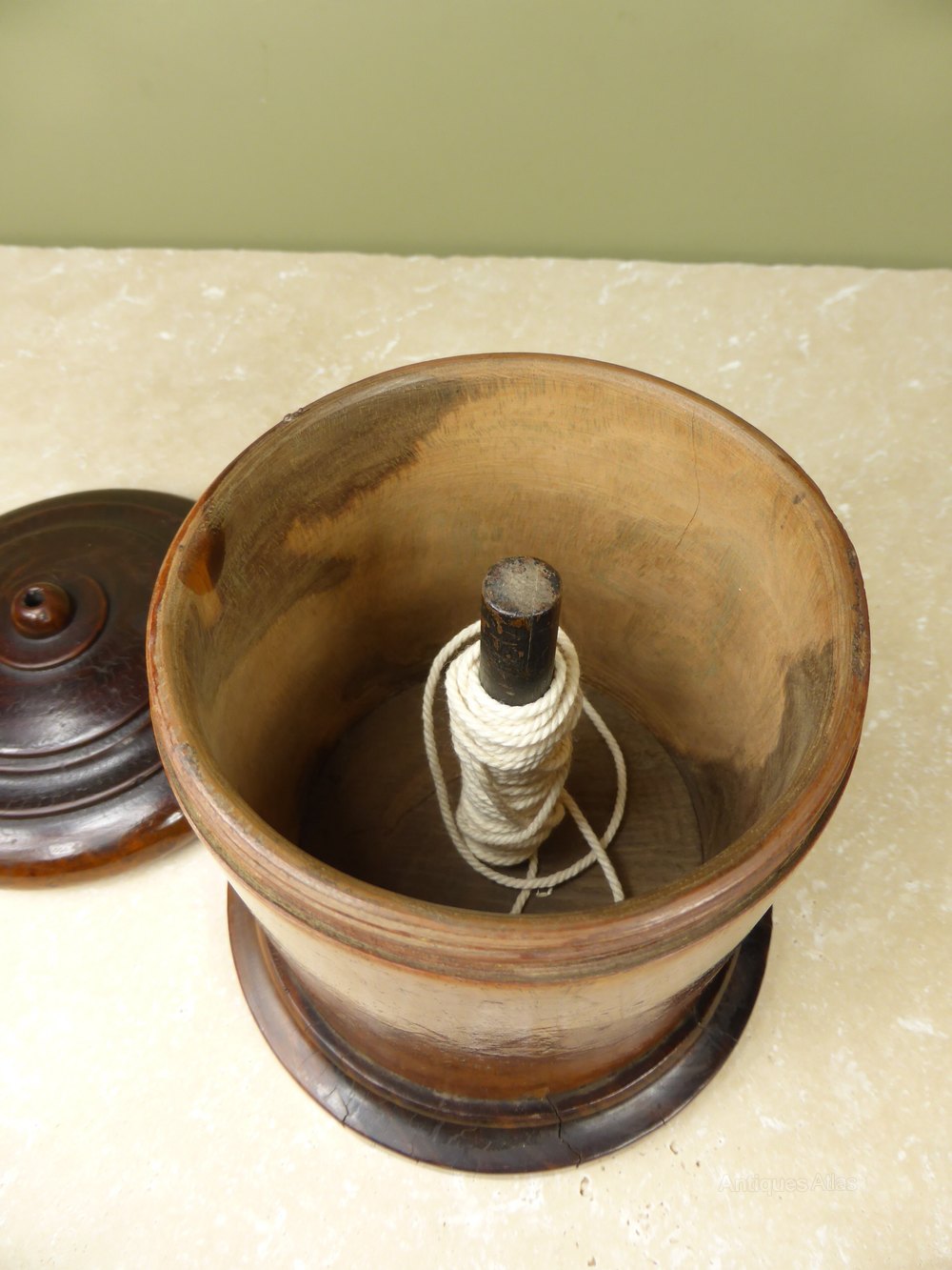 Antiques Atlas - 19th C Lignum Vitae String Box