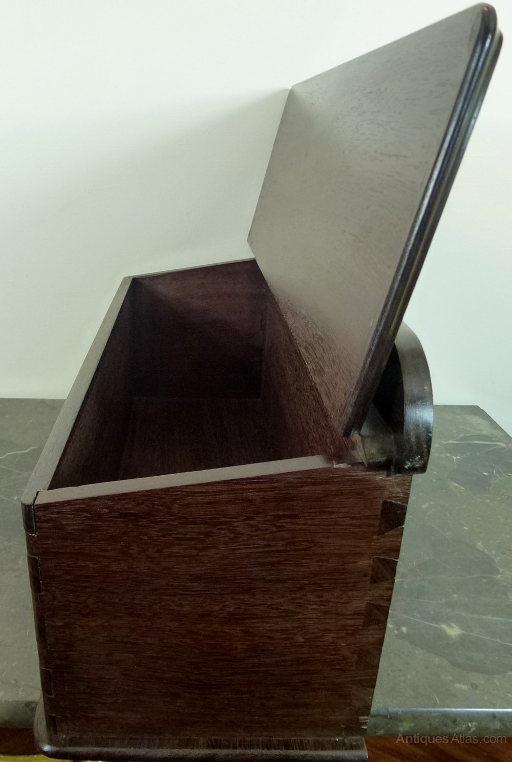 Antiques Atlas - Early 19th C Candle Box