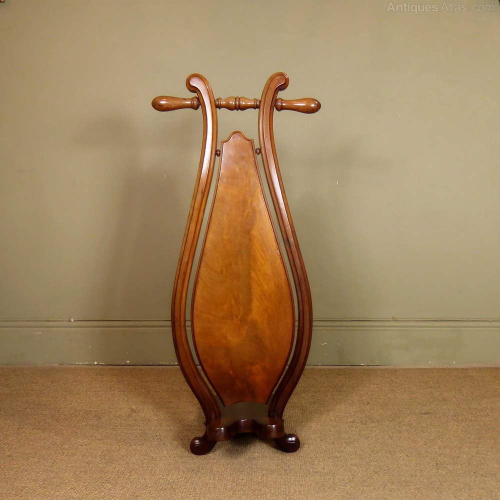 Antiques Atlas - Early 19th C Mahogany Boot Pull
