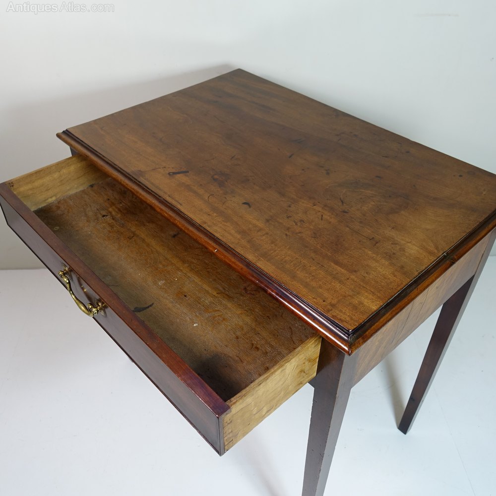 George III Mahogany Side Table - Antiques Atlas