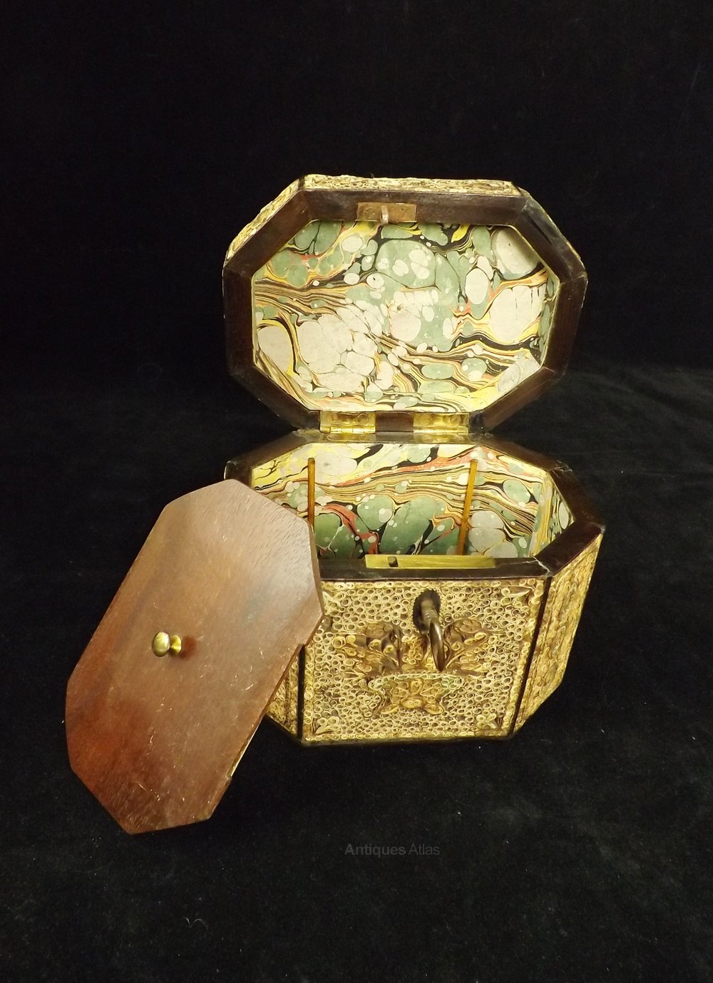 Antiques Atlas - George III Rolled Paper Caddy