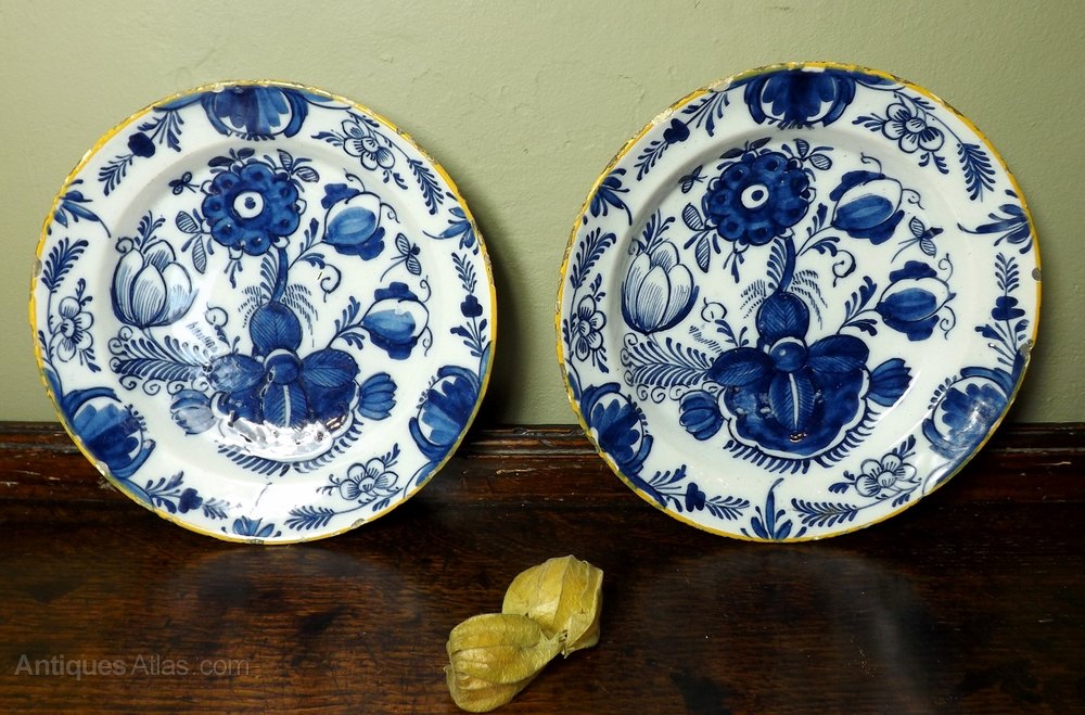Antiques Atlas - Pair Of Delft Dishes