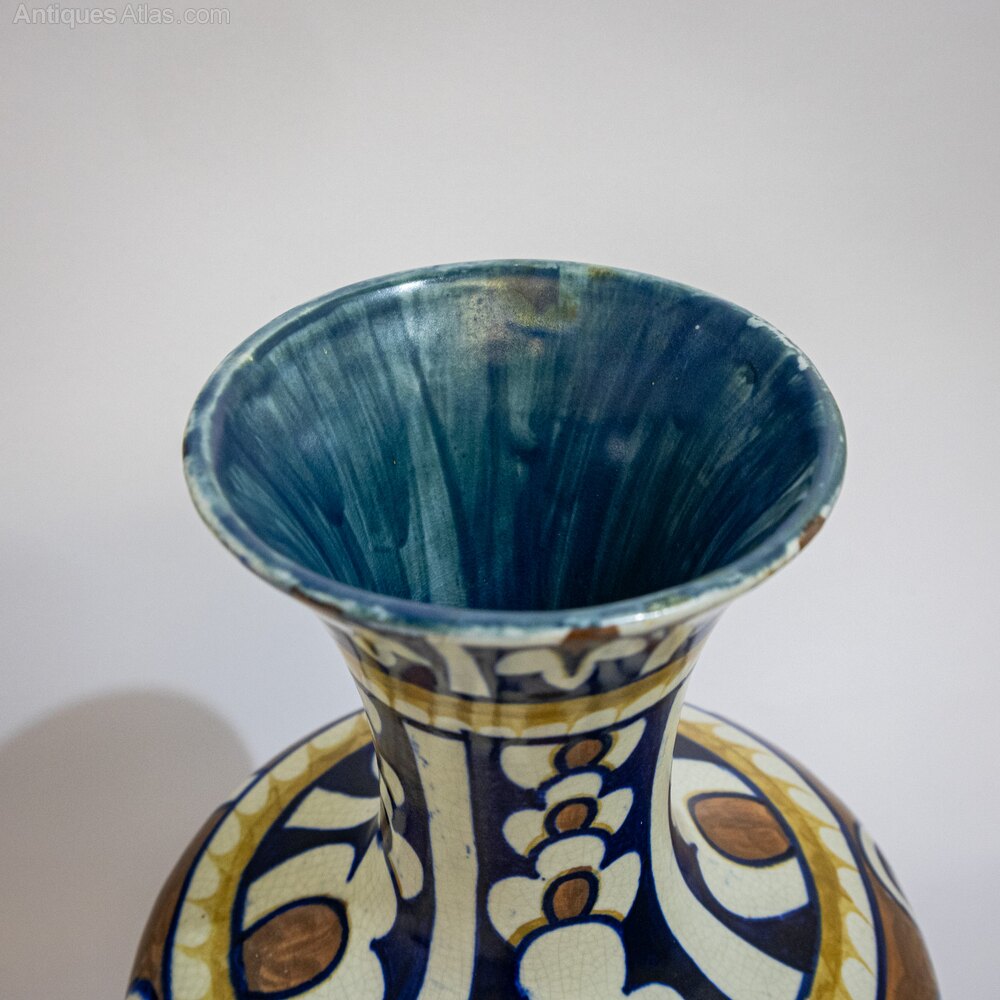 Antiques Atlas - Frederick Rhead Large Baghdad Vase