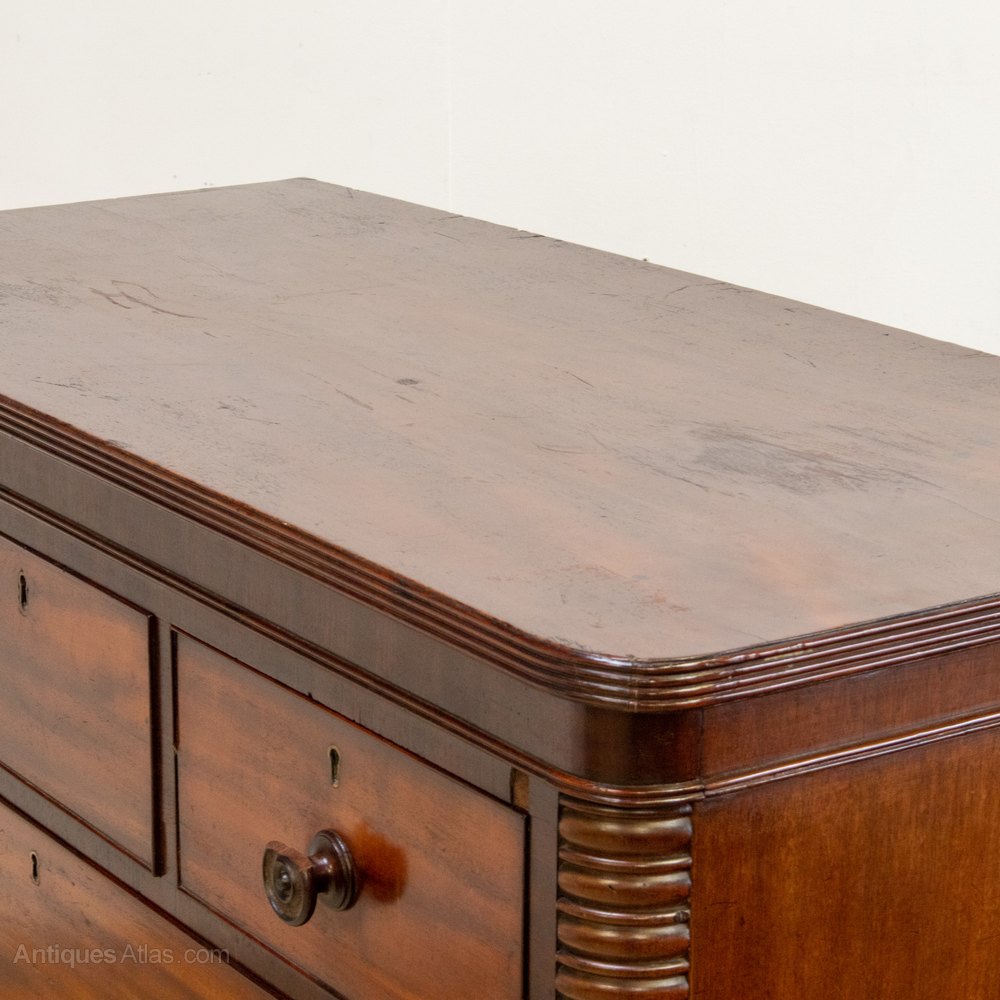 Large Victorian Chest Of Drawers - Antiques Atlas