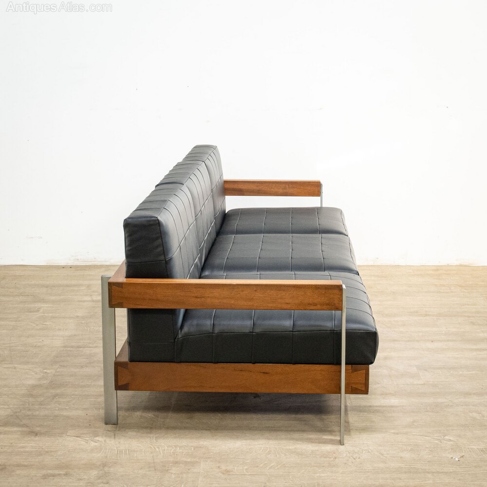 Mid Century Teak Settee & Pair Of Armchairs as343a4997 / S4DZST3752 ...