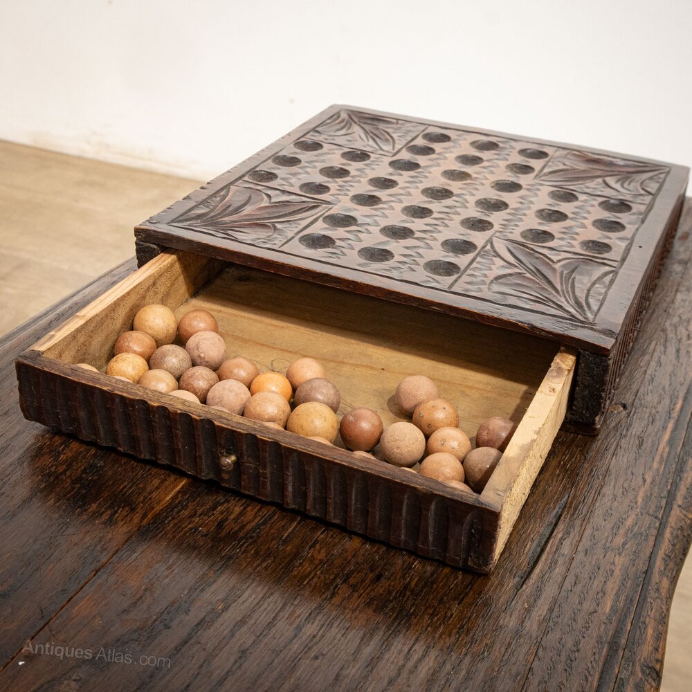 Antiques Atlas - Rare Design Carved Solitaire Box as343a4935 / S4DZST3674
