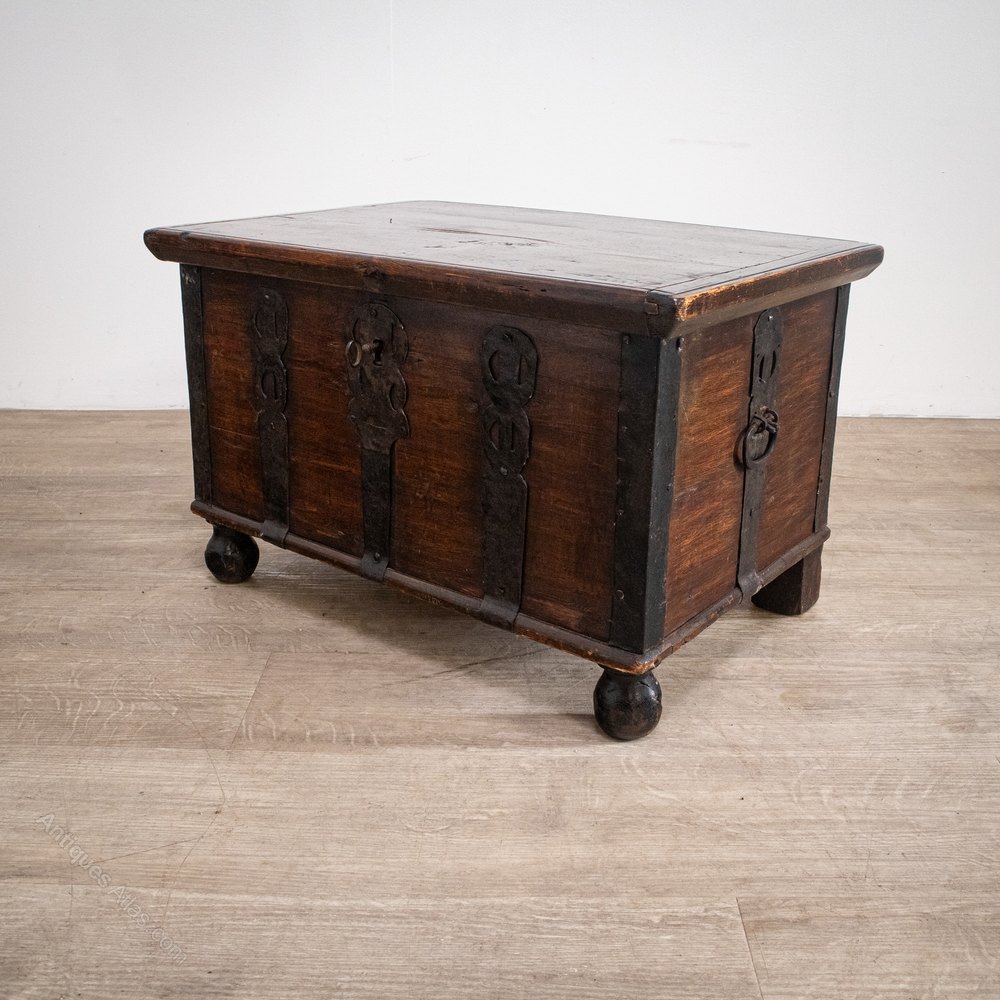 Small 19th Century Coffer Or Storage Box With Iron - Antiques Atlas