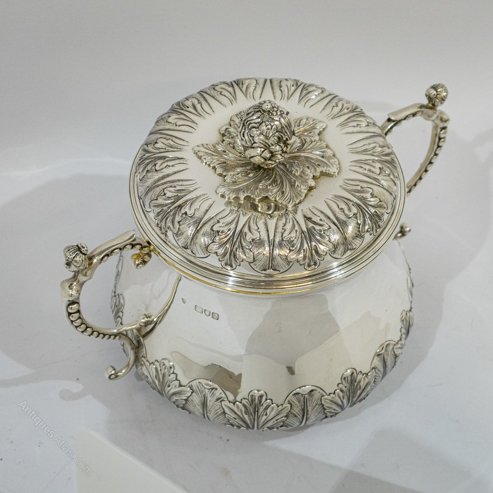 Antiques Atlas - Stunning Large Edwardian Silver Porringer