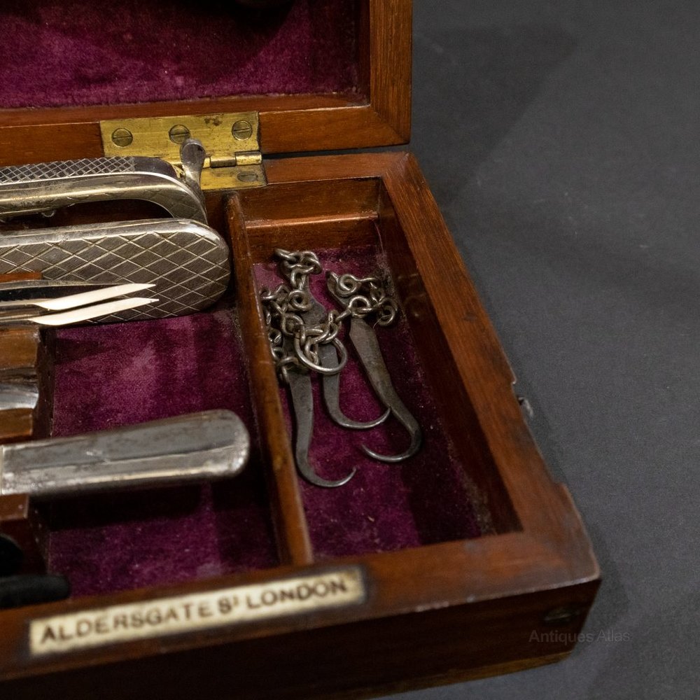 Antiques Atlas - Victorian Post Mortem Set