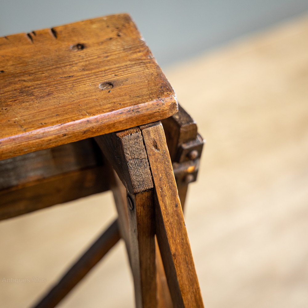 Antiques Atlas - Victorian Step Ladder