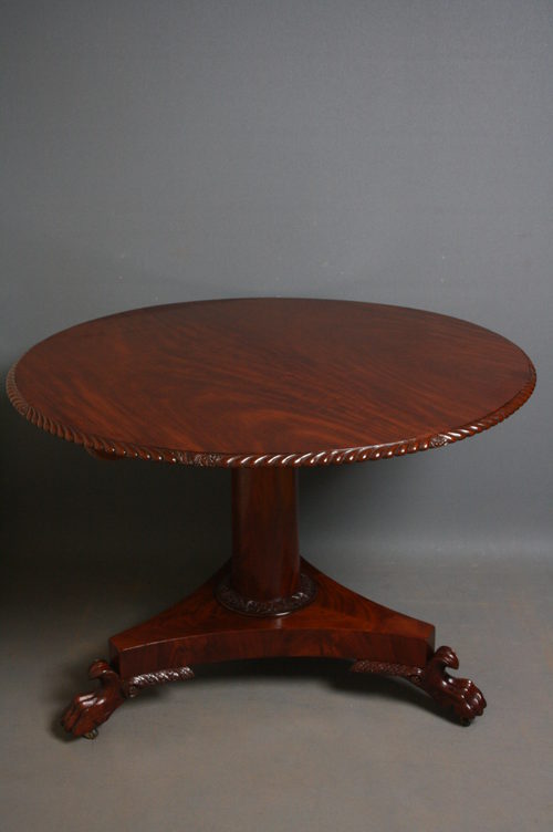 Late Victorian Centre Table In Mahogany - Antiques Atlas