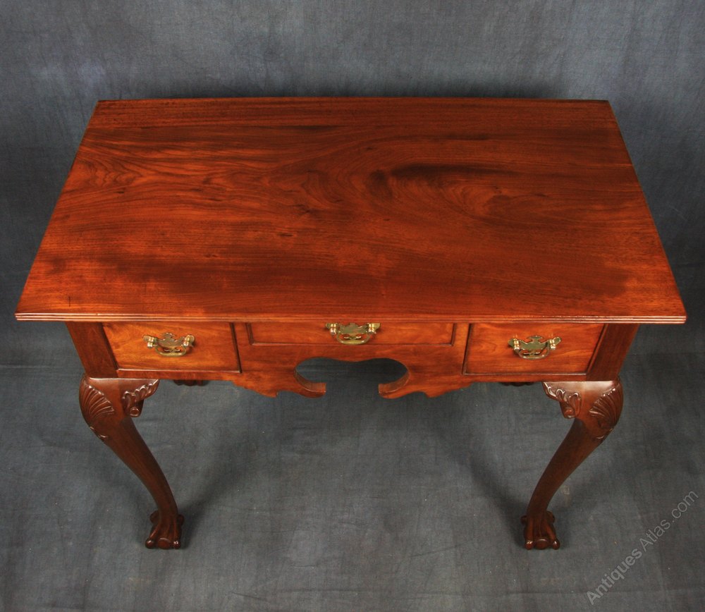 Early 19th Century Irish Mahogany Lowboy as346a152 / 168 - Antiques Atlas