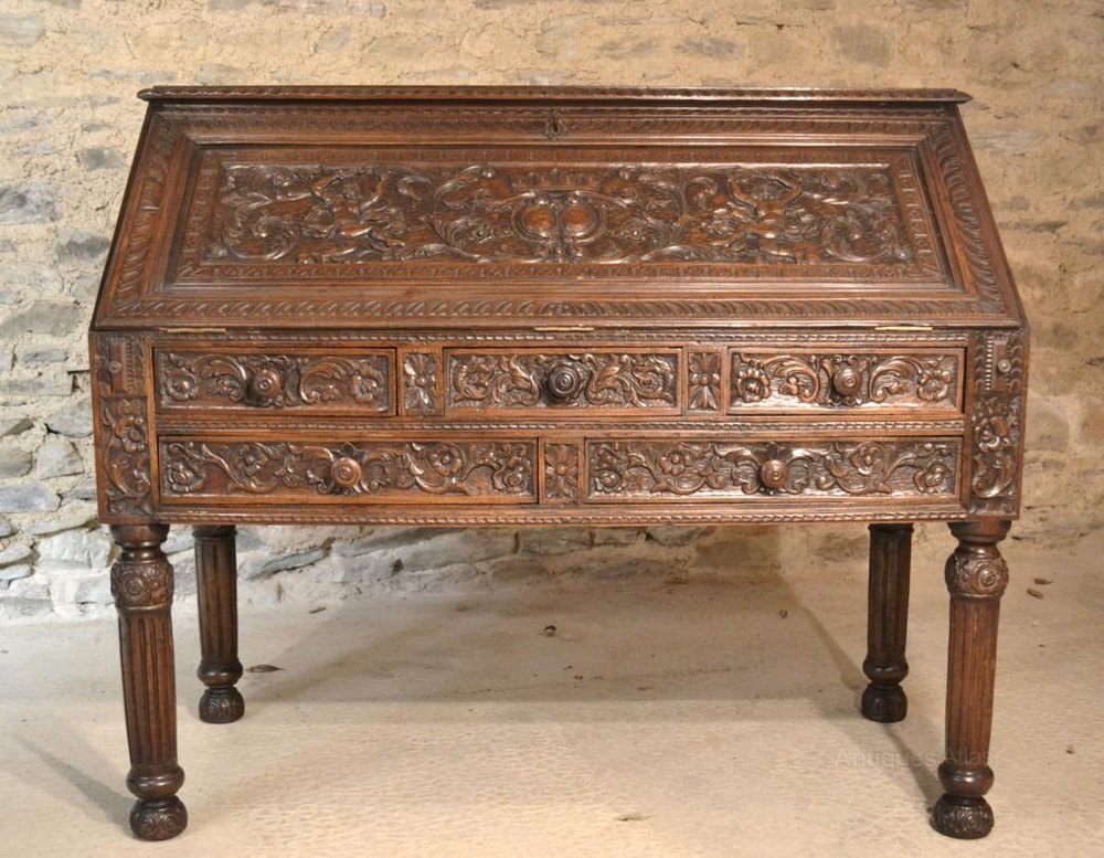 Oak Desk In The Italian Renaissance Taste - Antiques Atlas
