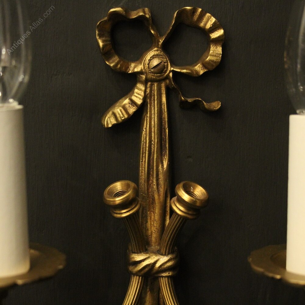 Antiques Atlas - French Pair Of Gilded Brass Ribbon Wall Lights ...
