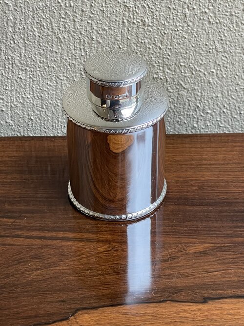 Antiques Atlas - Edwardian Solid Silver Tea Caddy as824a2811