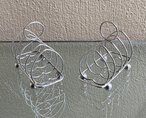 Antiques Atlas - Pair Heart Shaped Silver Toast Racks as824a2978