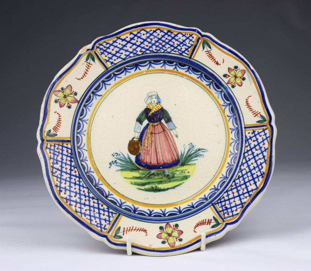 Antiques Atlas - Earthenware Quimper Plate