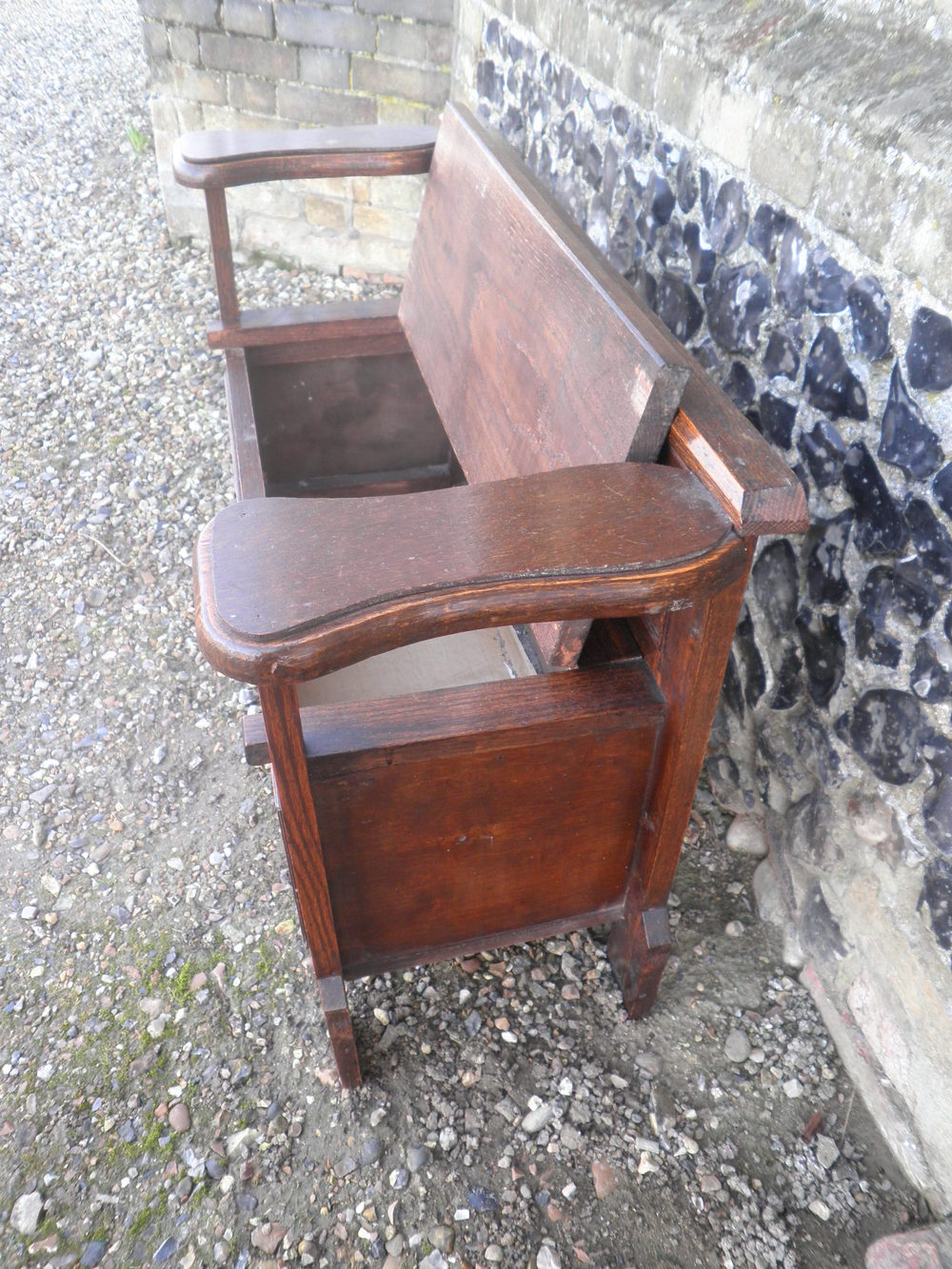 Oak Settle - Antiques Atlas