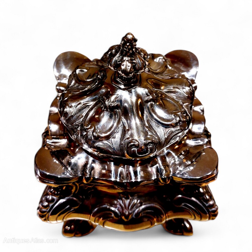 Antiques Atlas - Walker And Hall Silver Plated Tea Caddy as1084a584 ...