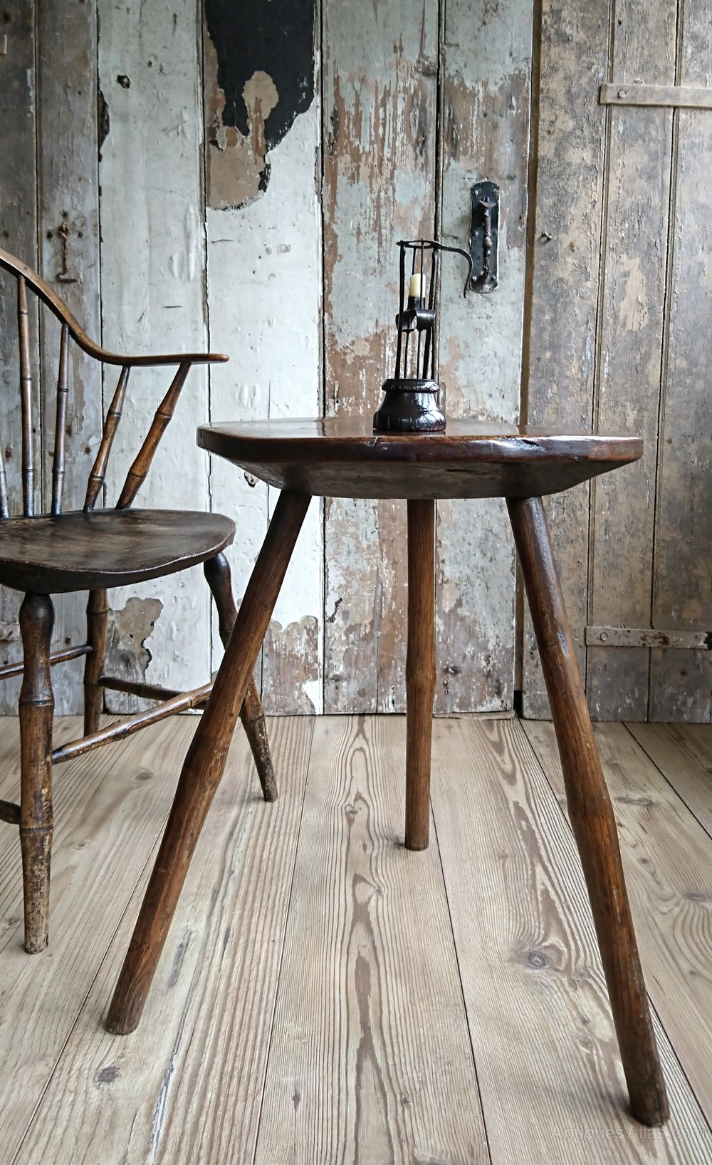 Primitive Cricket Table - Antiques Atlas