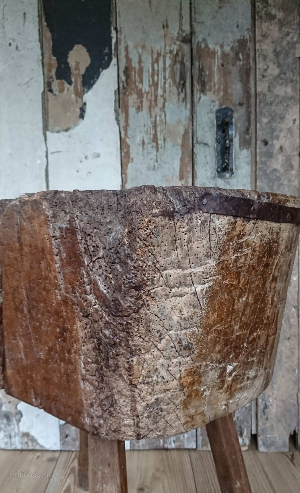 Primitive Slab Table - Antiques Atlas