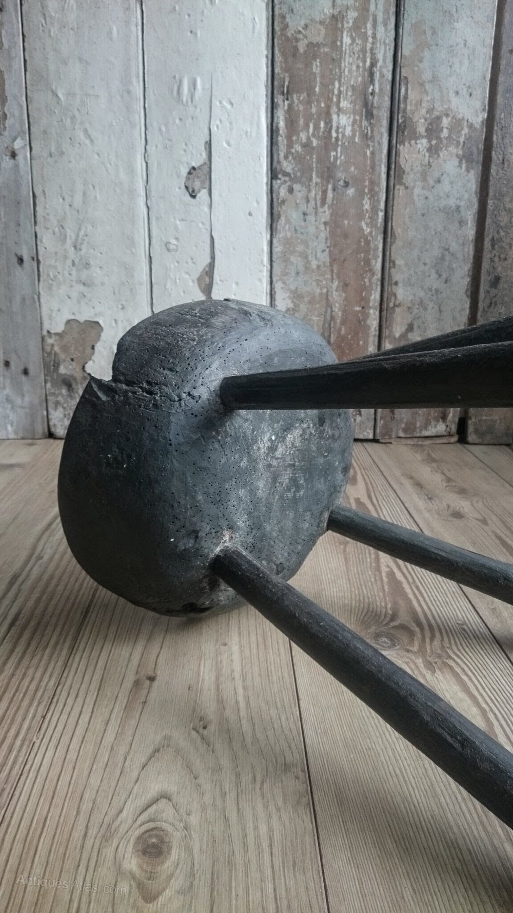 Primitive Table - Antiques Atlas