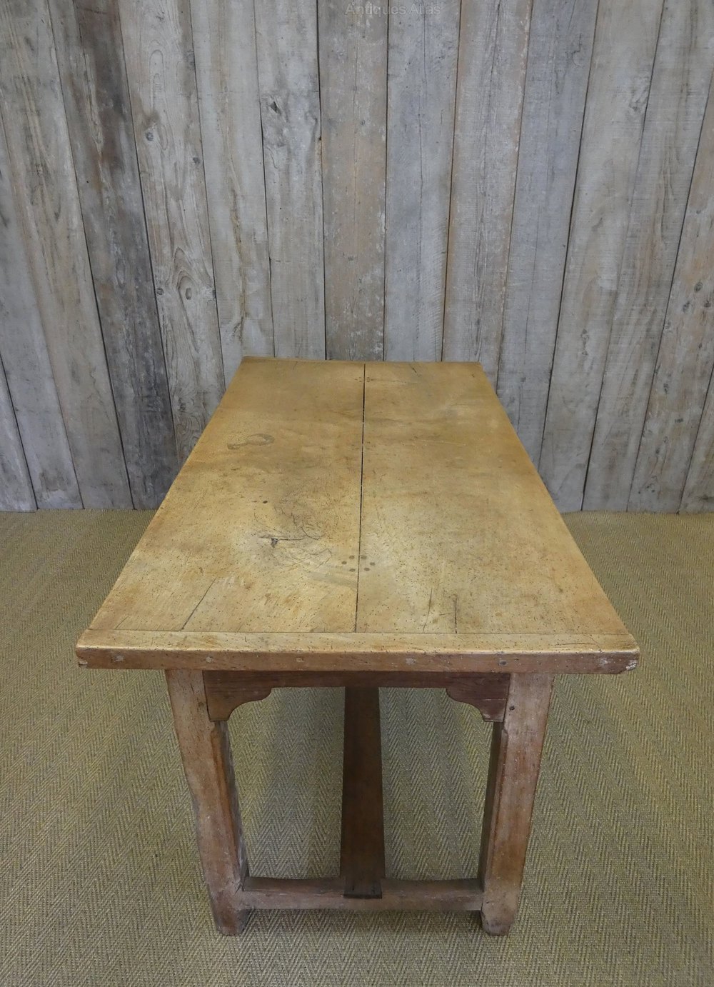 Welsh Kitchen Table - Antiques Atlas