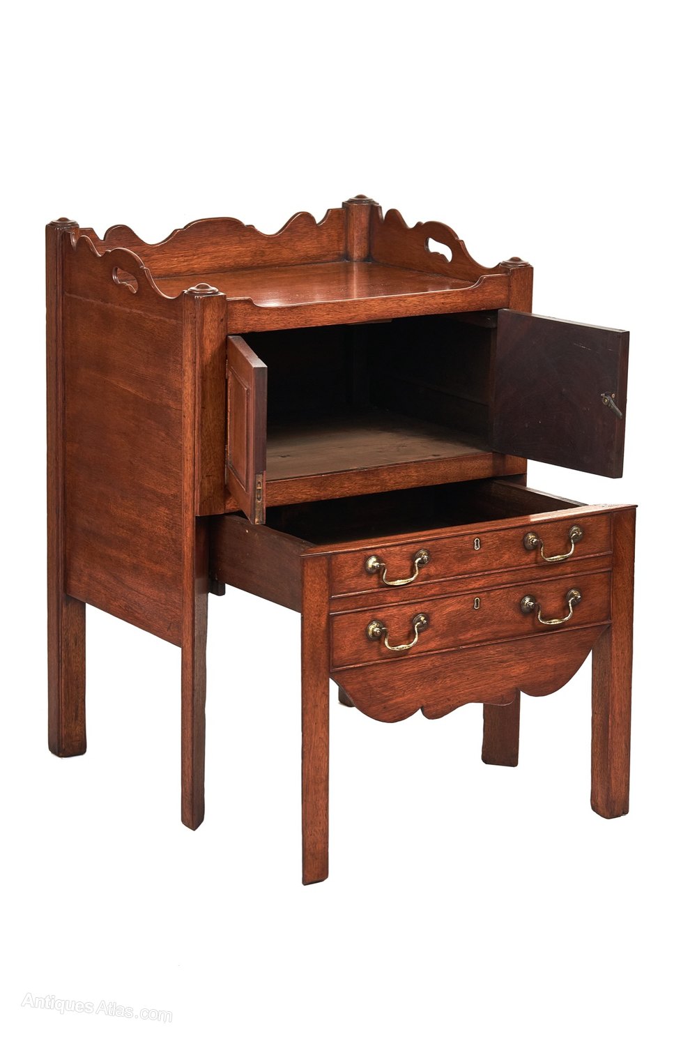 Georgian Mahogany Night Table - Antiques Atlas