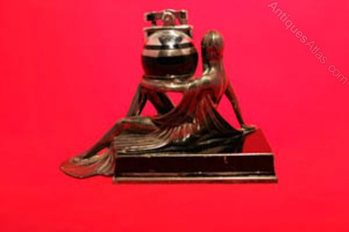 Antiques Atlas - Ronson Rondelight Egyptian Lady Lighter 1935
