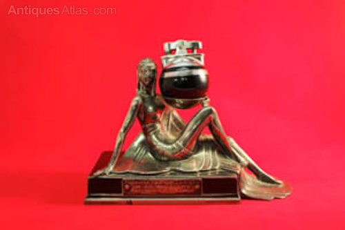 Antiques Atlas - Ronson Rondelight Egyptian Lady Lighter 1935