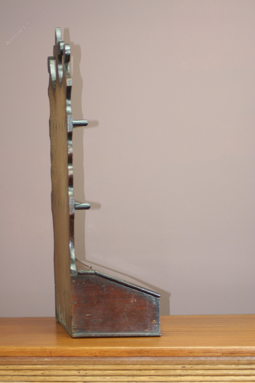 Antiques Atlas - 18th Century Northumberland Oak Spoon Rack.