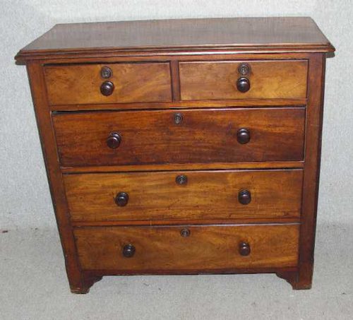 Antiques Atlas - 1940s Small Mahogany Round Corner Chest Drawers