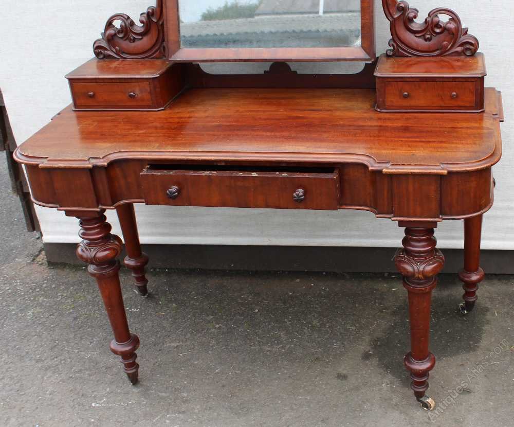 Victorian Mahogany Duchess Dressing Table - Antiques Atlas