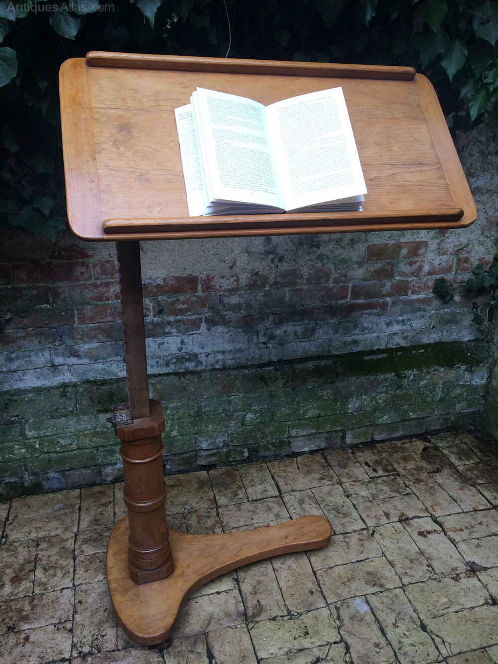 Victorian Pine Reading Lectern as1140a116 - Antiques Atlas