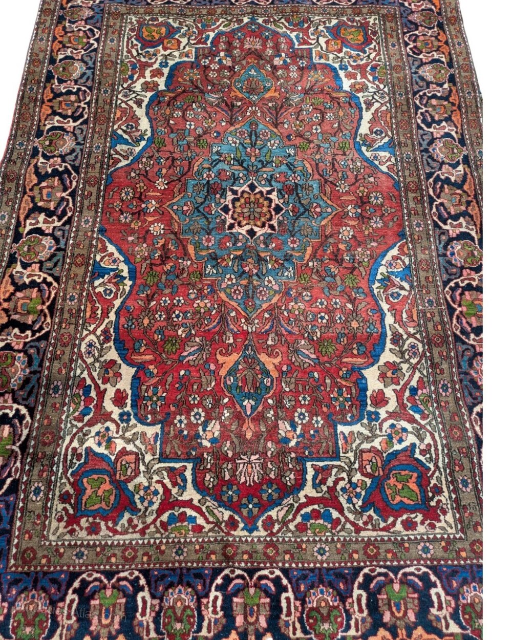 Antiques Atlas - Antique Ishfahan Carpet as623a4626
