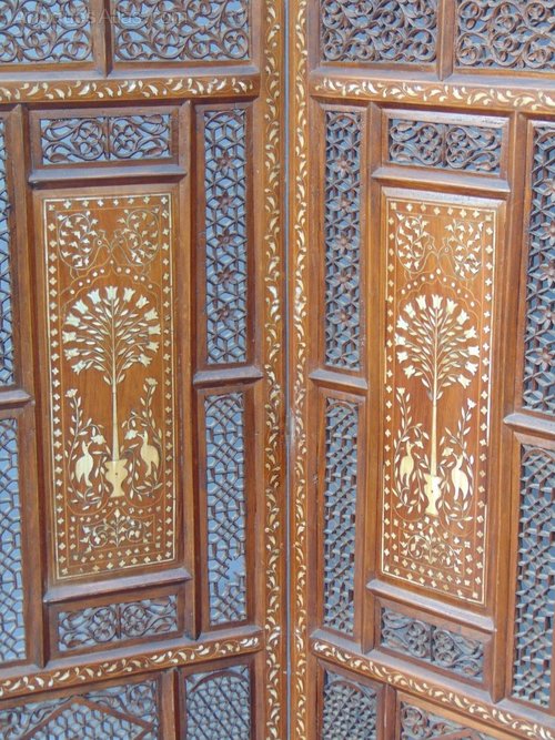 Beautiful Carved Indian Inlaid Hardwood Screen - Antiques Atlas