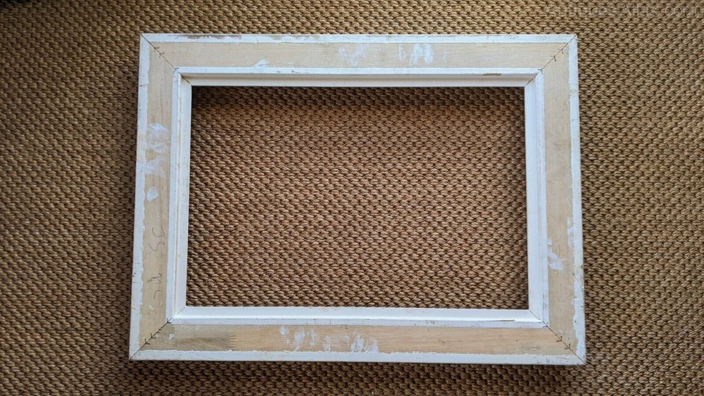 Antiques Atlas - Good Vintage Gilt Swept Frame No 13